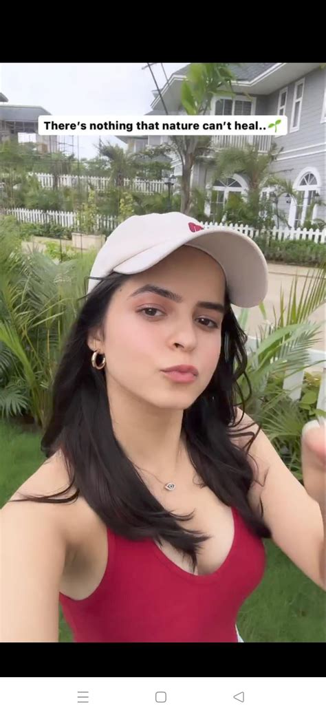 Palak Sidhwani Cleavage Rbhartiyahotties