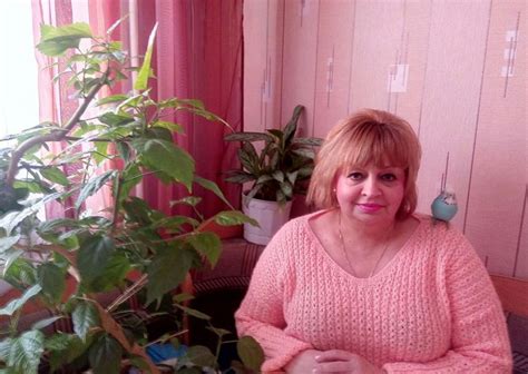 Ми з чоловіком не могли мати дітей але з нами жив його брат Нещодавно мій чоловік помер і