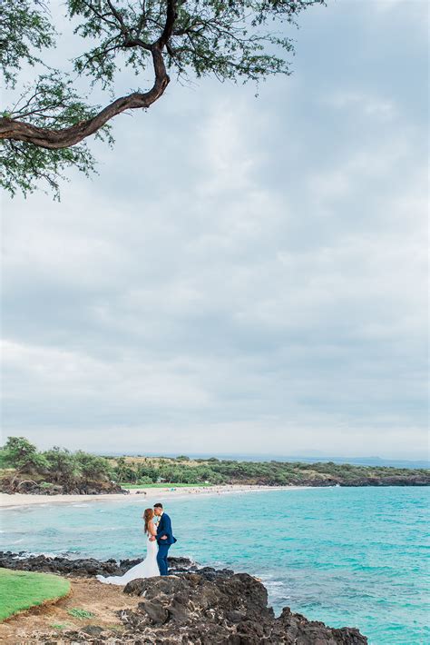 An Intimate Hapuna Prince Beach Hotel Hawaii Wedding — The Overwhelmed