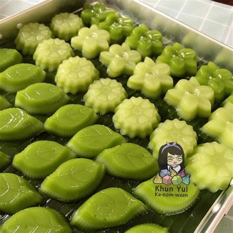 ขนมชั้นใบเตย ผลงานสวยๆของนักเรียนในคลาสขนมชั้นค่ะ🦋 ครีเอทดี ช่วยเพิ่มมูลค่าในการขาย และที่สำคัญ