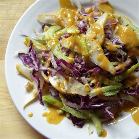 Ricetta Insalata Di Pera E Cavolo Con French Dressing Veganocrudistait