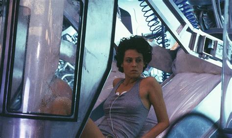 Pin By Víťa Valko On Aliens 1986 Nude Celebrities Aliens Movie