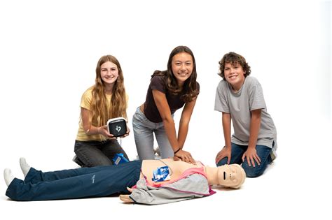 BLS vs CPR : What’s the Difference? - Avive AED