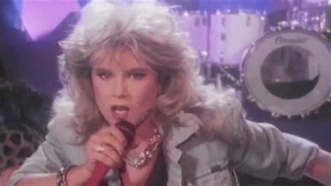 Samantha Fox Pictures Hotness Rating Unrated Samantha Fox Pictures Hotness Rating Unrated