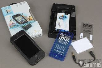 Lifeproof N D A Waterproof Phone Case That Let S You Touch Your Touchscreen Its Tactical