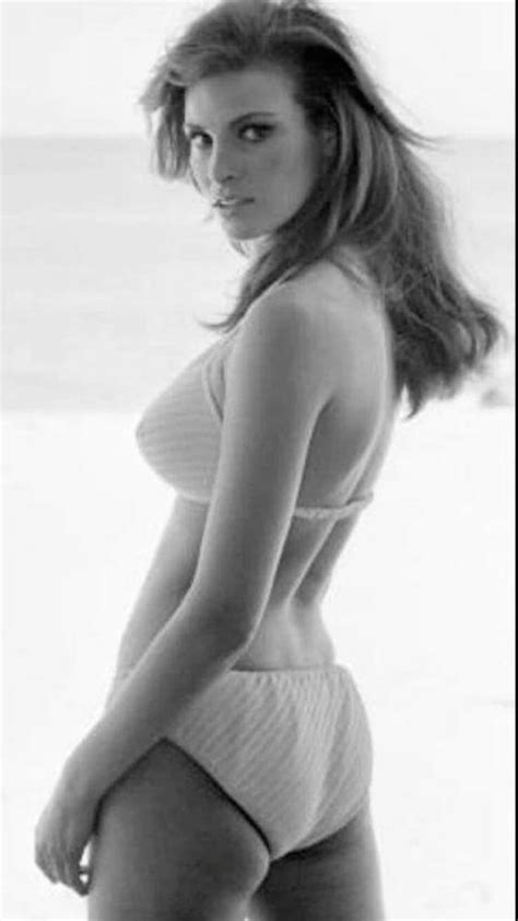 Pin Em Raquel Welch 🔥