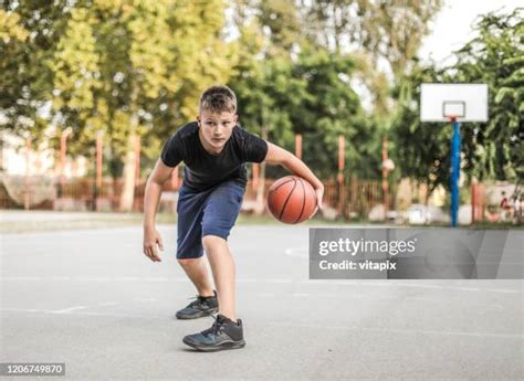 Basketball Freestyle Photos And Premium High Res Pictures Getty Images