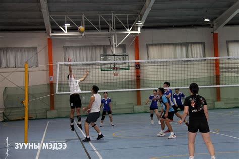 Хутаг Өндөрийн төгсөгчдийг нэгтгэсэн гар бөмбөгийн тэмцээн