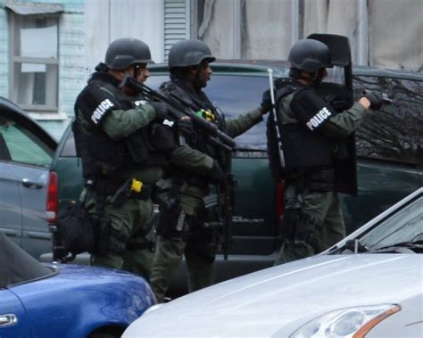 S W A T Team Police