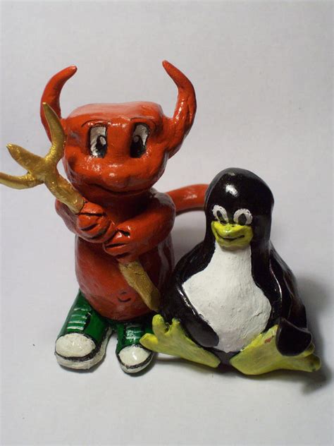 Freebsd Devil And Tux By Gisterose On Deviantart
