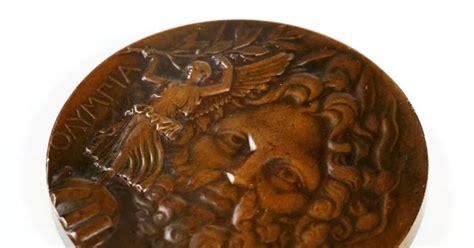 Bronze Medal From 1896 Games In Athens Greece Up For Auction Infobae