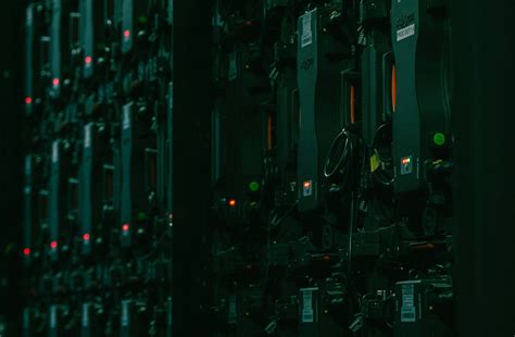 How Can We Reduce Power Usage In Data Centers — Frankal Innovations