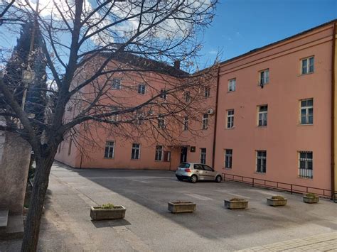 ВИСОКА ШКОЛА ЗА ТУРИЗАМ И ХОТЕЛИЈЕРСТВО ВИСОКА ШКОЛА ЗА ТУРИЗАМ И ХОТЕЛИЈЕРСТВО