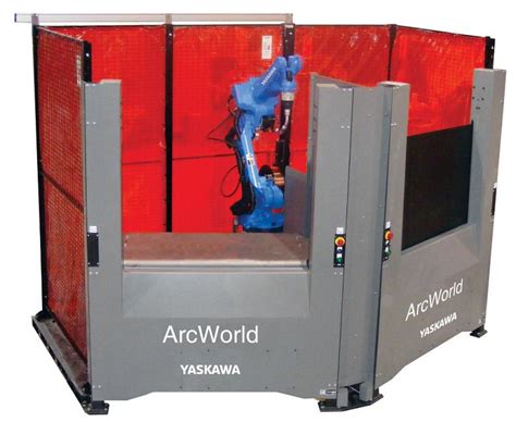 Robotic Workcells Feature Dual Workstation Design