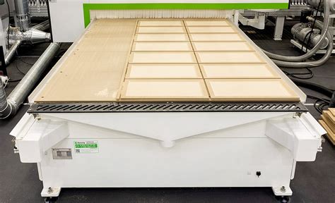 CNC Nesting Machine Automatic Loading Unloading And Labelling NCG3021L LL Nichomachines