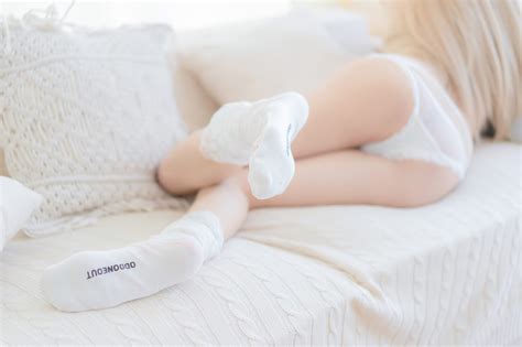 Mixian Sama 过期米线线喵 Vol 小熊软糖 Mixian Sama 过期米线线喵 Vol 小熊软糖 Porn Pic