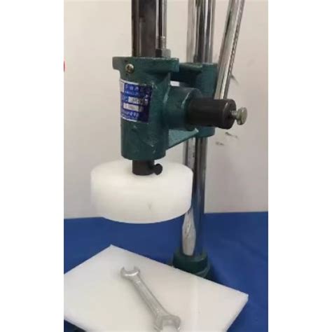 მცირე ზომის პრესი