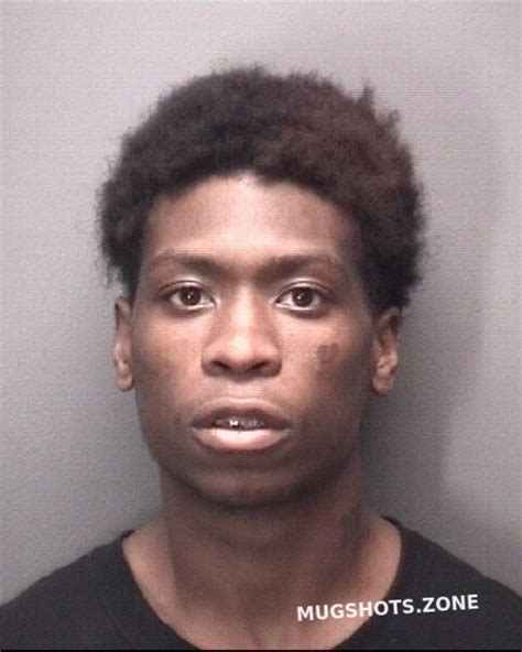 Lee Jaylin Christopher 04 18 2023 Suffolk Mugshots Zone