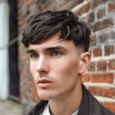 Hairstyles For Men With Thin Hair Styling Tips And Best Cuts Vaga