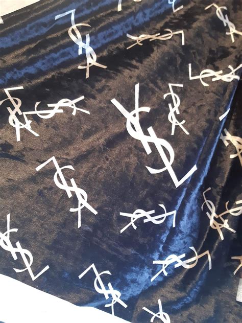 მივიღეთ ახალი ქსოვილები ქალაქი ლიას ქსოვილების მაღაზია