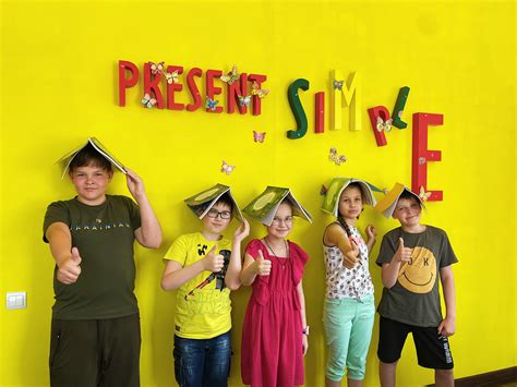 Present Simple школа англійської для дітей у Брюховичах Lviv