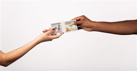 Financial Consultant Vs Financial Advisor The Difference Explained