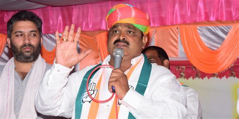 Morena Congress Fields Ex Bjp Member Satyapal Singh Sikarwar From Bjp