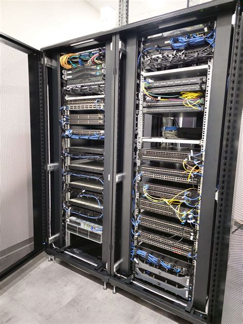 Opennetworking Edgecore Sonic Ipinfusion Ocnos Networkengineering… Tomasz Sadowski 12