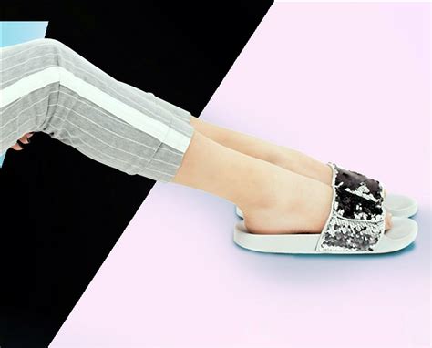 اقدام حلا الترك رجول حلا الترك حافية القدمين حلا الترك الفن والجمال