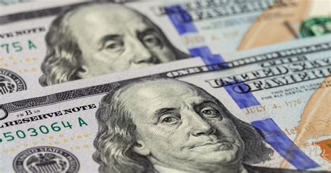 Dólar Hoy Bajó A 1275 En El Banco Nación Y A 1310 En El Mercado Blue Infobae