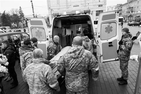 Лучани попрощалися із трьома Захисниками Волинь Online