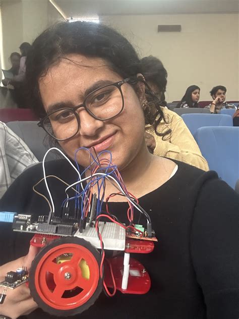 robotics iitvaranasi innovation continuouslearning tanushi bedi