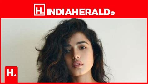 Actress And Model Ketika Sharma Latest Hot Images