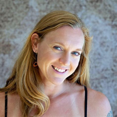 Miriam Hanson Yoga