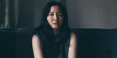 What No One Tells You About Growing Up With Mommy Issues Yourtango