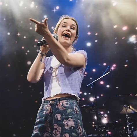 Sigrid On Stage At Zurich Open Air August 2022 X 5 Pics R Sigridpicturegroup