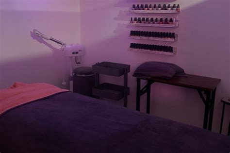 Glow Beauty Long Crendon Bucks And Oxon Muddy Stilettos