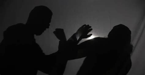 Пьяного 66 летнего мужчину задержали за избиение 89 летнего