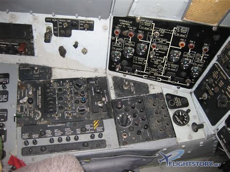 Cockpit Photos Inside B 52 Stratofortress
