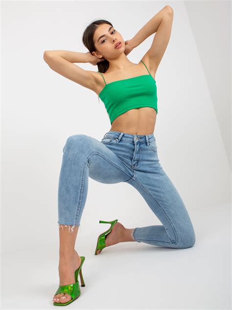 Вталени сини дънки в 78 дължина Trendobg