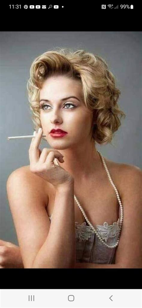 Beautiful Capri 120s Babe Pic