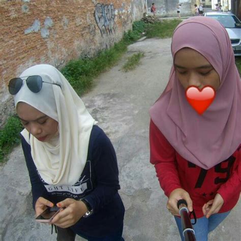 ABG Masi Kecil Tapi Suka Bugil Sambil Berjilbab | Skandal Foto Bokep ABG | Situs Film Porno dan ...