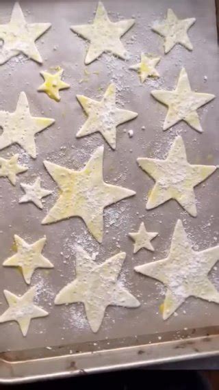 Отличная идея для Новогоднего стола Можно сделать как десерт закуску или украшение для