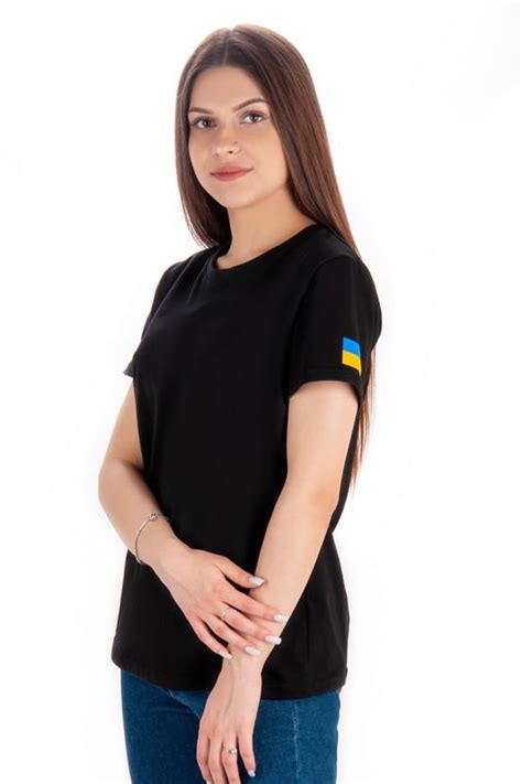 Футболка 🇺🇦 — ціна 275 грн у каталозі Футболки Купити жіночі речі за доступною ціною на Шафі