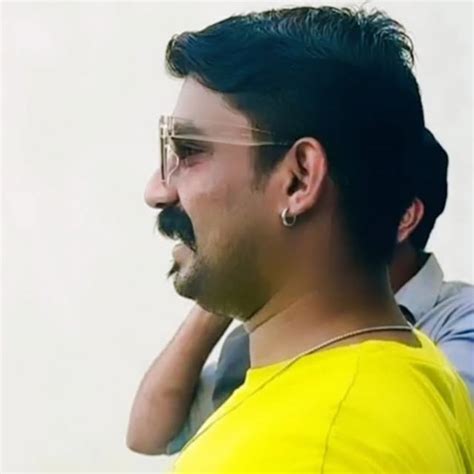 Ameer Ameeradham • Threads Say More