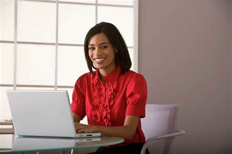 How To Use Outlook To Organize Your Email Into Folders