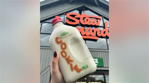Stew Leonards Christmas Cookie Milk Sells Out After Viral Tiktok