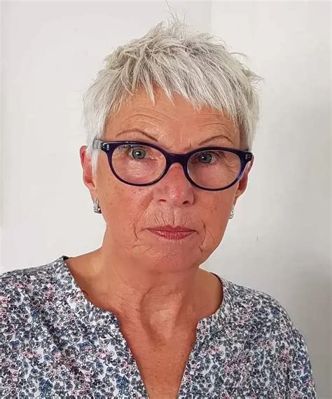 Short Hairstyles 2023 For Women Over 60 These Dashing Haircuts Flatter