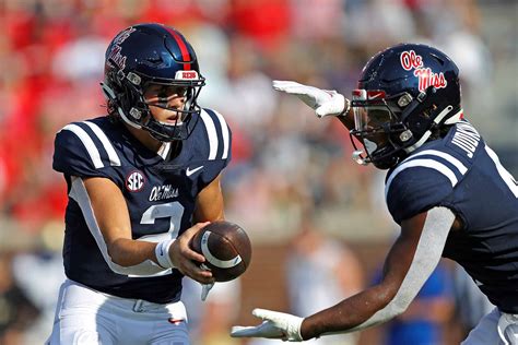 Kentucky Vs Ole Miss Prediction Against The Spread Best Bet Week 5