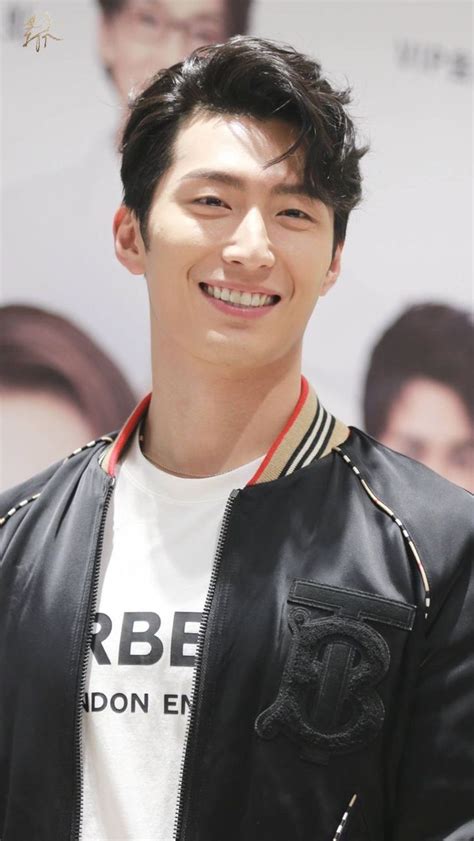 Ghim của TIMBERT Christiane trên SHAWN DOU Diễn viên Nữ thần Hình ảnh